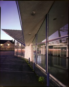 Googie Auto Dealership | Tom Paiva's Night Photography Blog