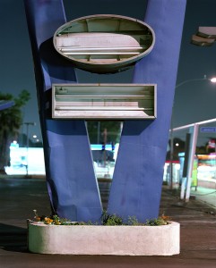 Googie Auto Dealership | Tom Paiva's Night Photography Blog